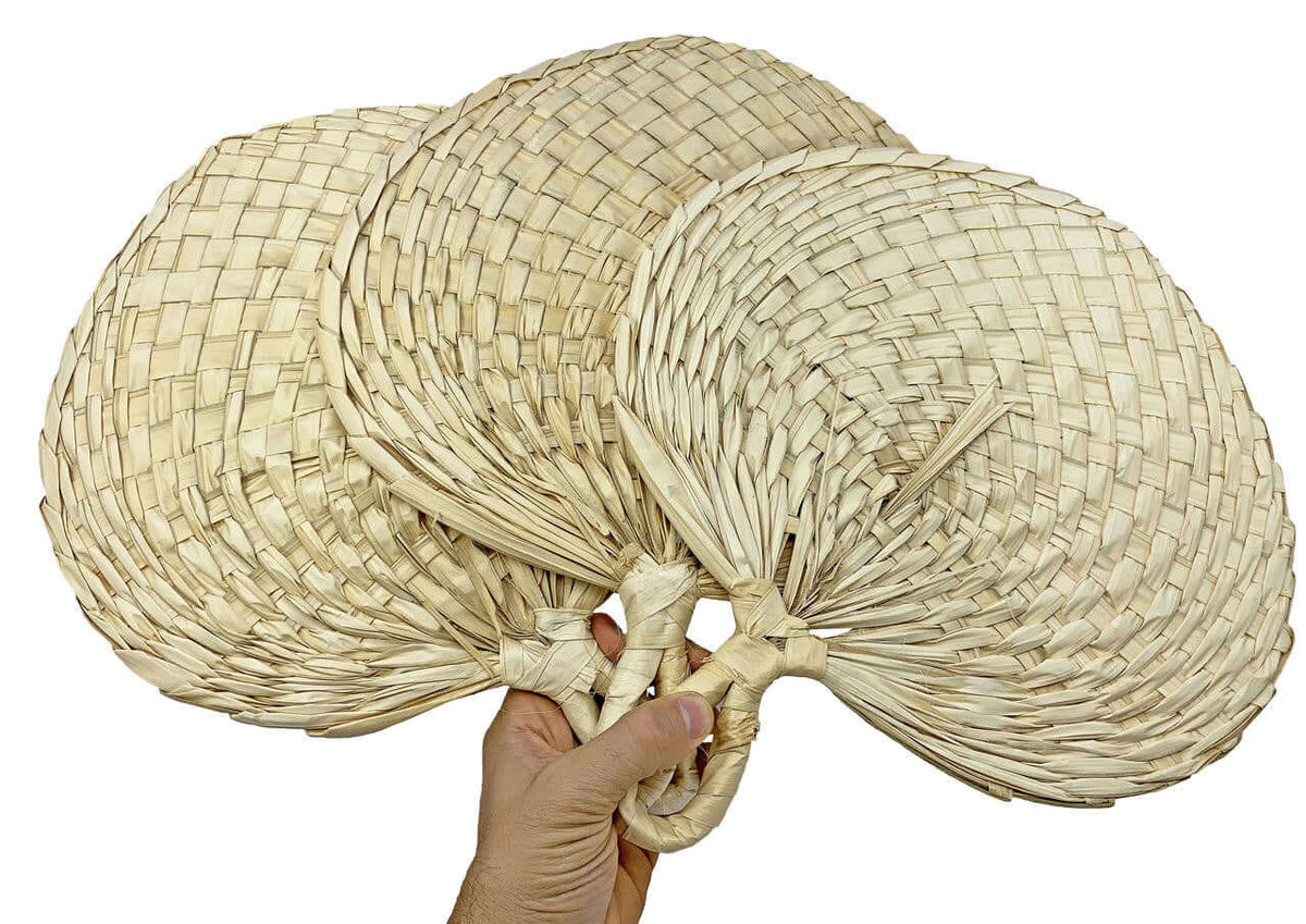 2100 pk3 Large Natural Raffia Fans by bonka bird toys – Bonka Bird Toys